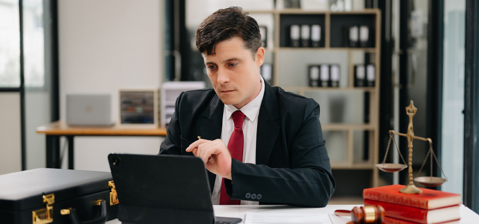 Newport Beach Divorce Attorney | California Family Lawyer